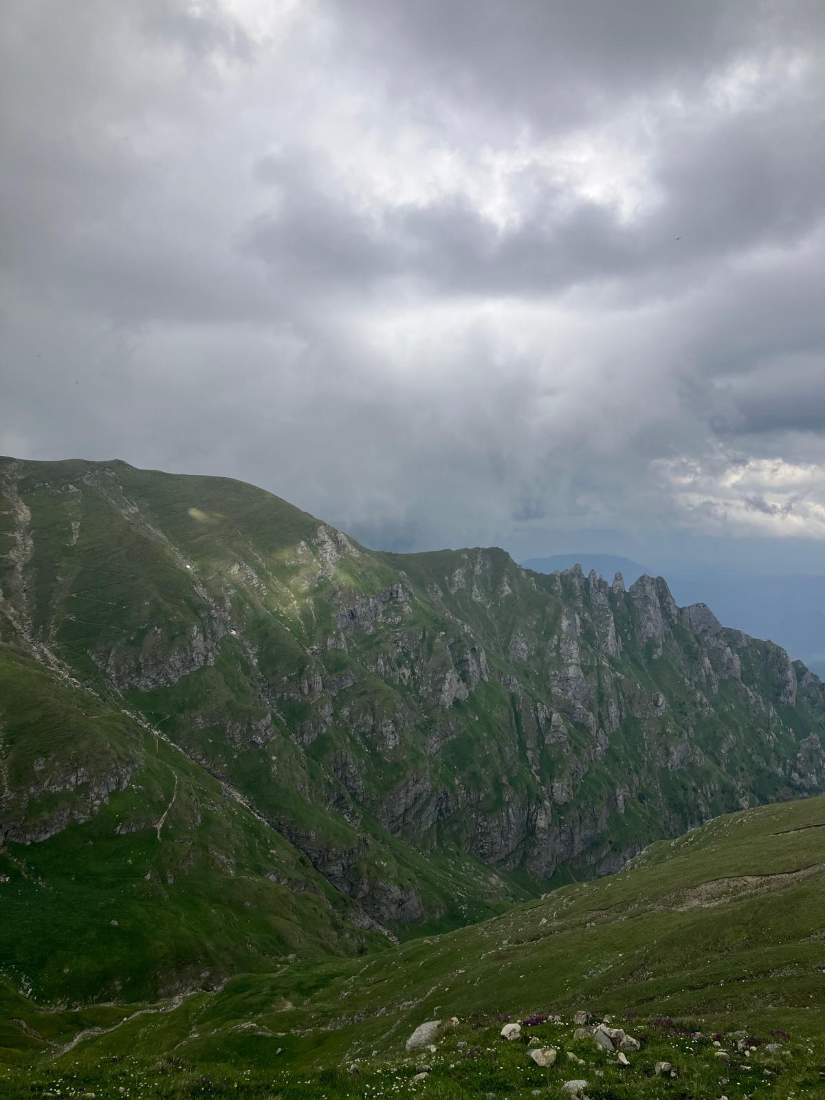Traseu Vârful Omu prin Valea Obarsiei (retur Sfinx si Babele)